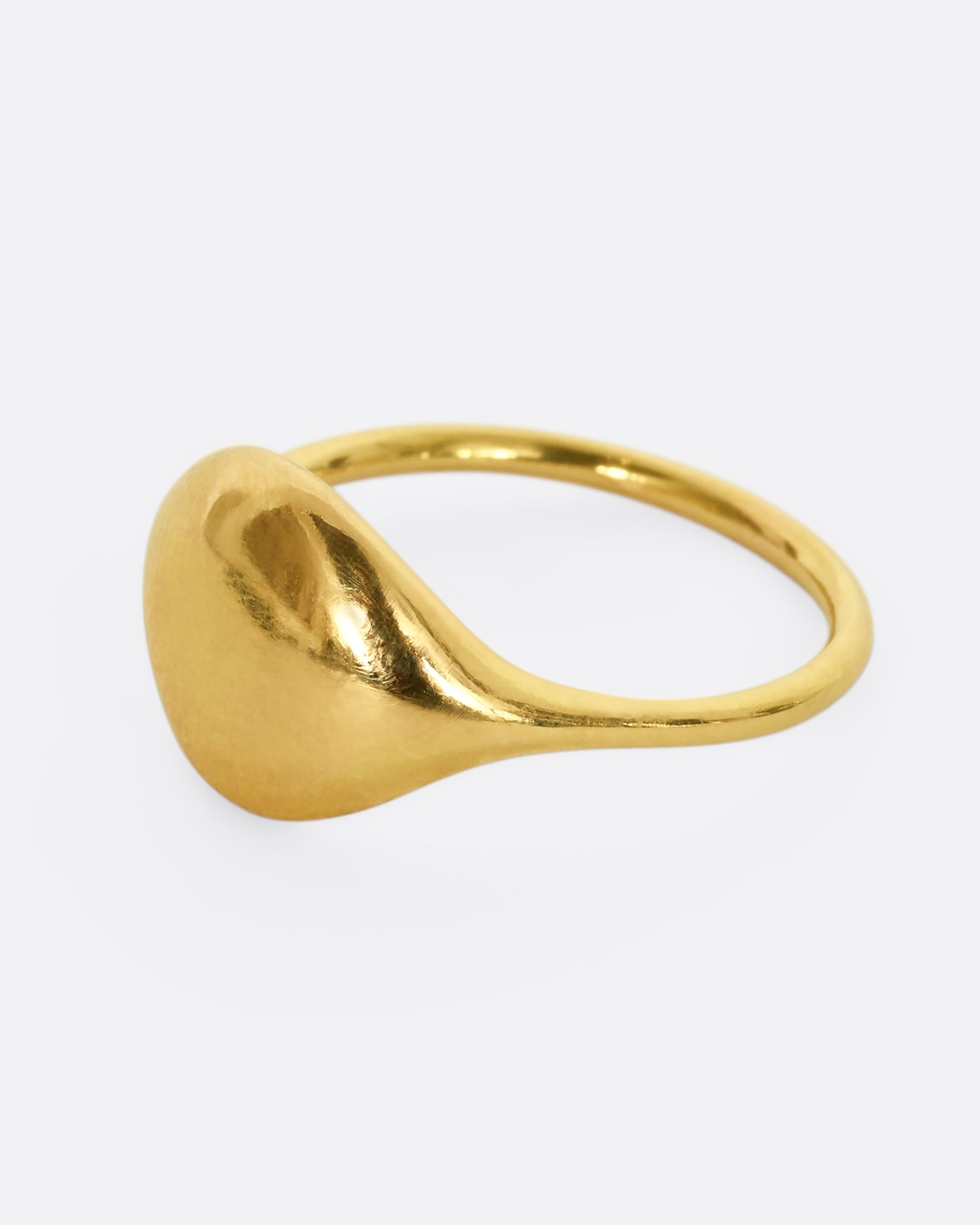 Medium Signet Ring – Love Adorned